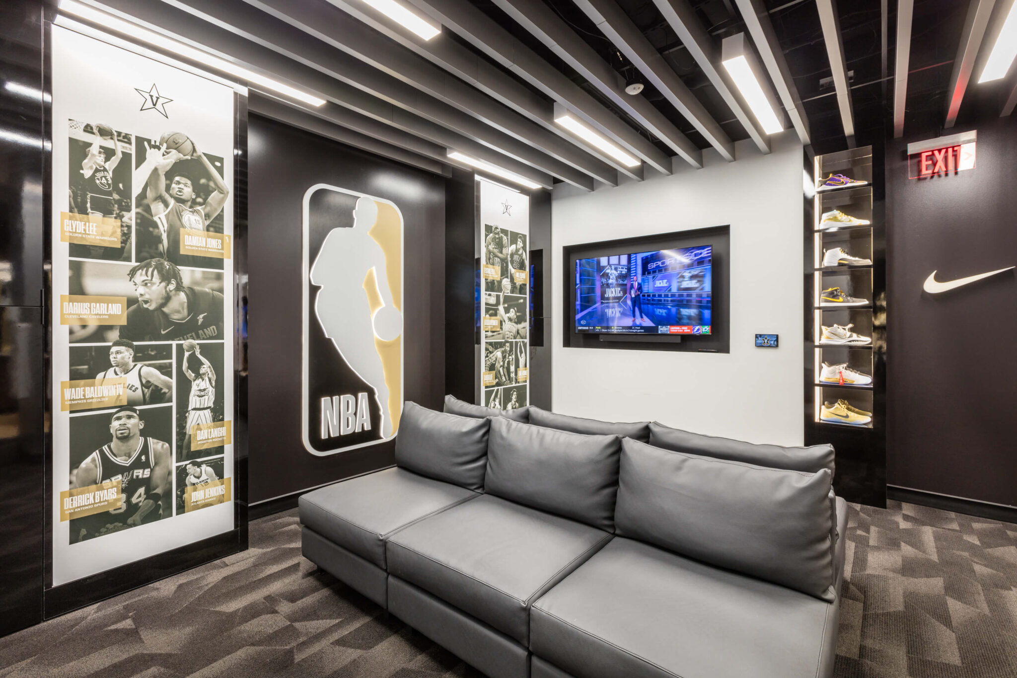 Vanderbilt University Basketball Locker Rooms - Goodwyn Mills Cawood