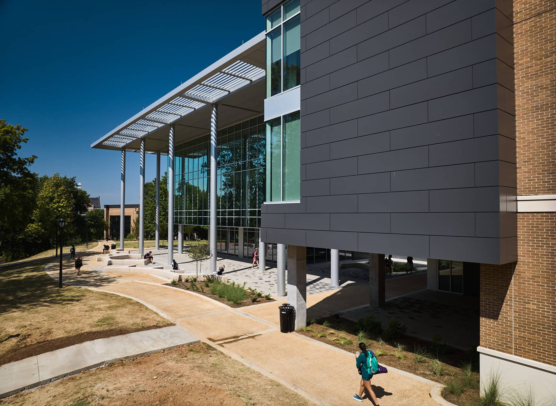 UNA Computing and Mathematics Building