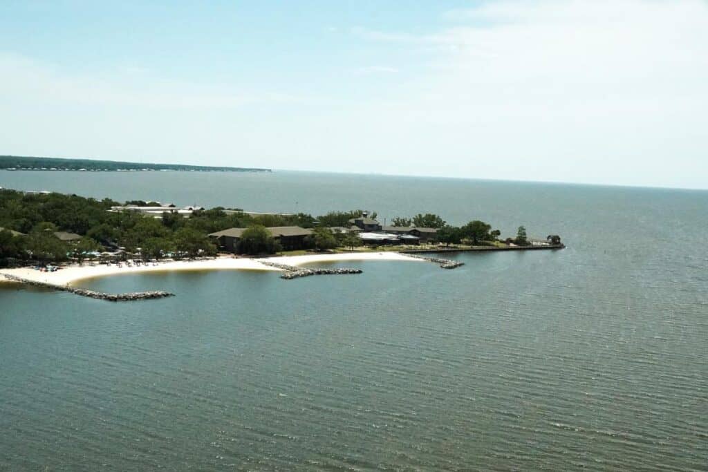 Grand Hotel Pocket Beach - Goodwyn Mills Cawood